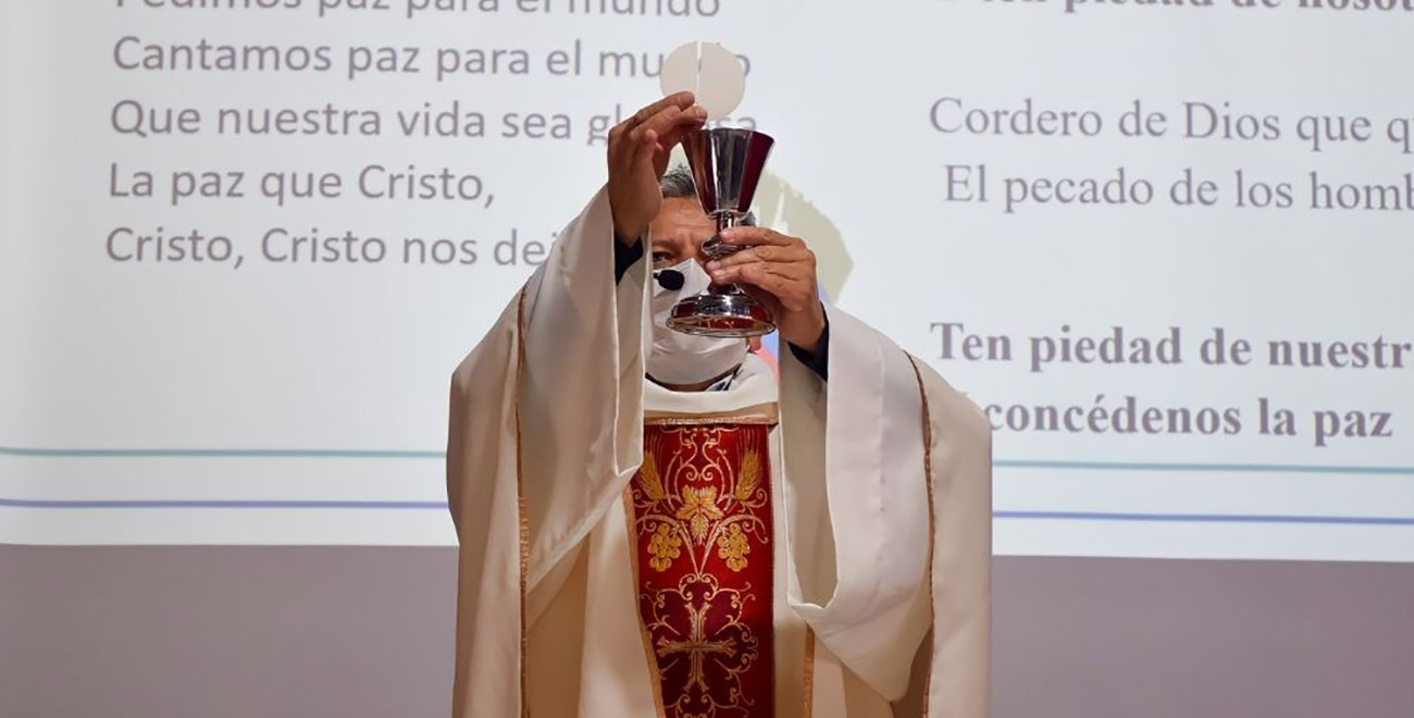 Mes de las misiones y aniversario ordenación sacerdotal Padre Juan ...